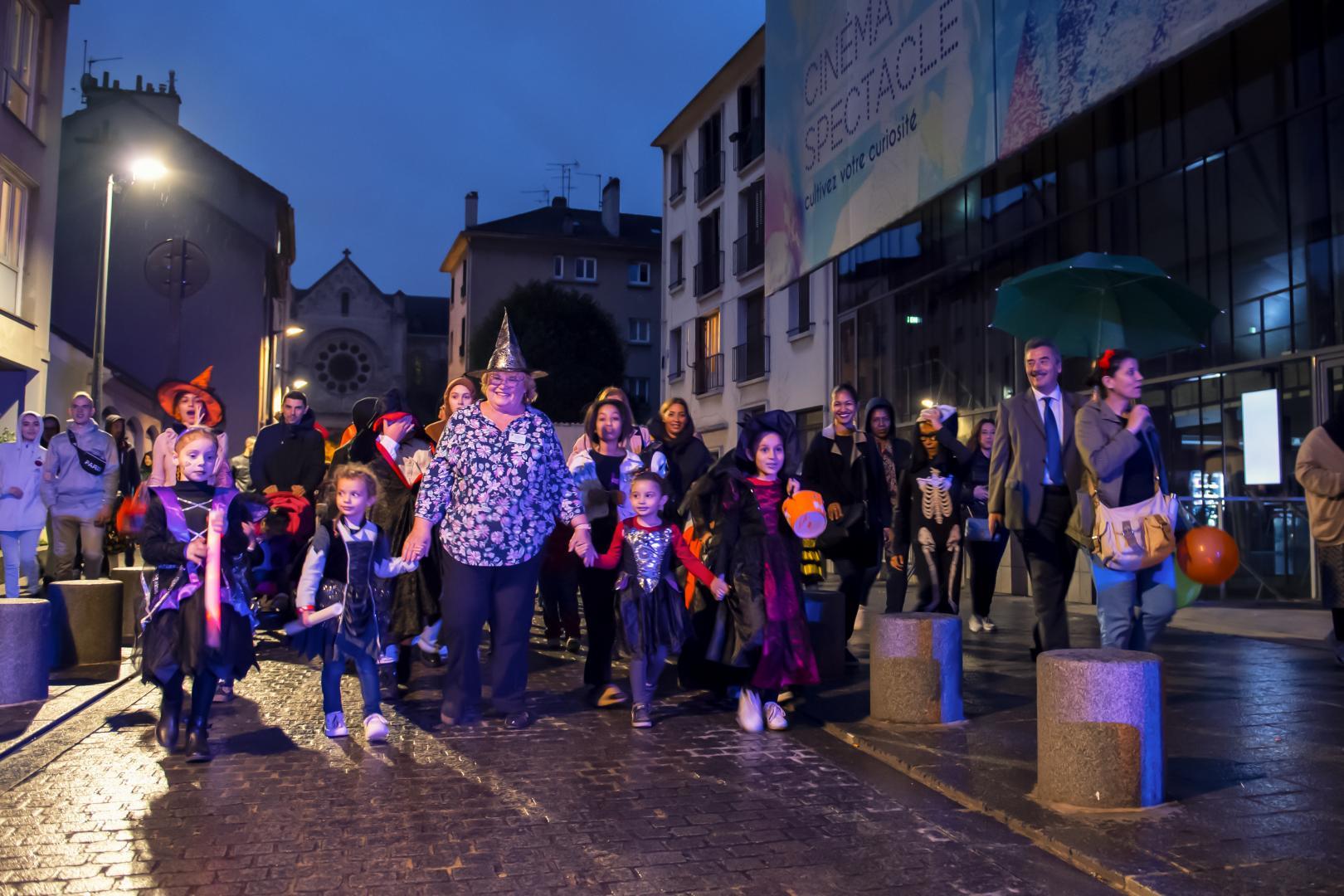 Le grand défilé des petits monstres d'Halloween 🎃 | Site de la ville d ...