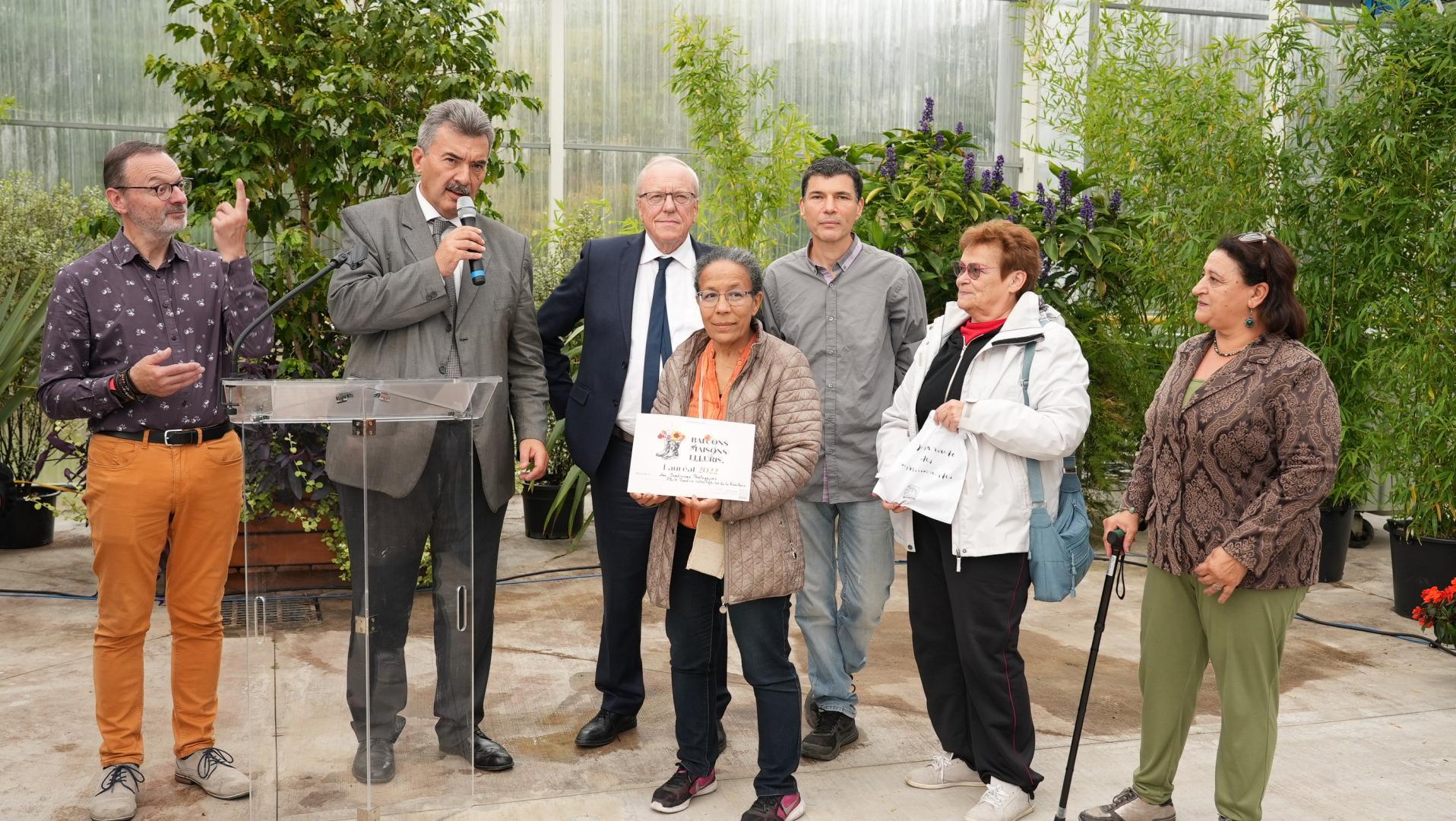 Remise des prix des balcons et jardins fleuris aux lauréats | Site de la ville d’Argenteuil