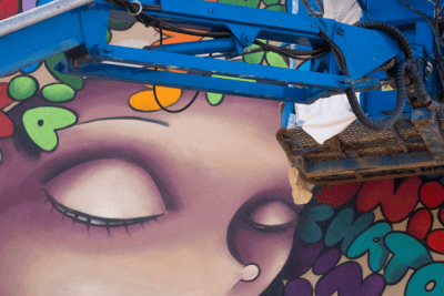 La graffeuse Vinie Graffiti à Argenteuil | Site de la ville d’Argenteuil